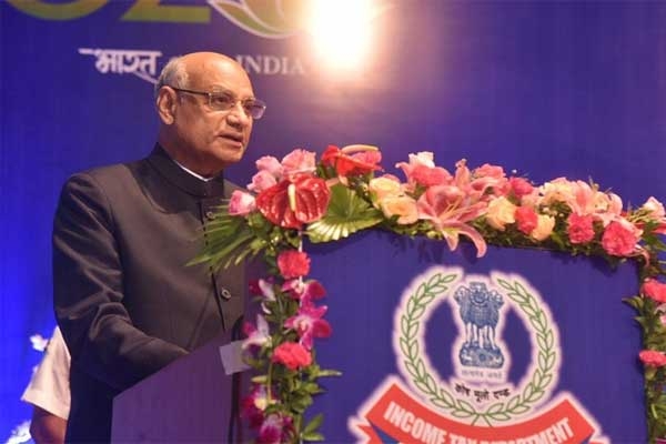 संस्कृती टिकविण्यासाठी बोलीभाषेची समृद्धी जोपासावी Ramesh Bais - Tarun ...