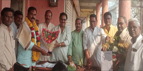 Rajkumar Bhandari and Sandeep Hingmire : उमरखेड जिन प्रेसवर तज्ञ ...