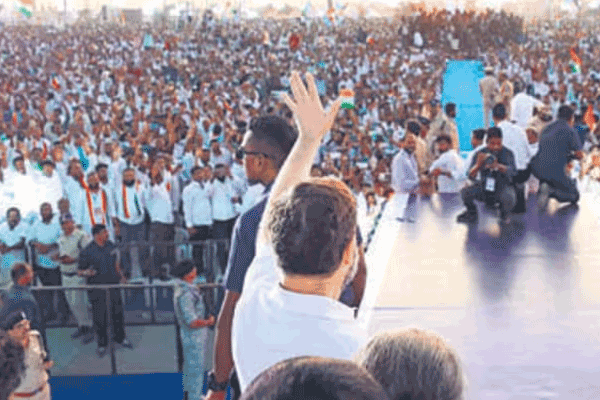 Expulsion of Congress काँग्रेसची यंत्रणा कमकुवत - Tarun Bharat Nagpur