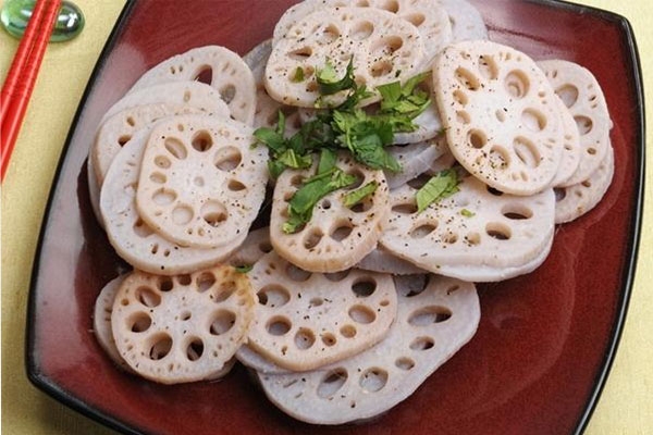 कमळ काकडी खाण्याचे आश्चर्यकारक फायदे! Lotus Cucumber - Tarun Bharat Nagpur