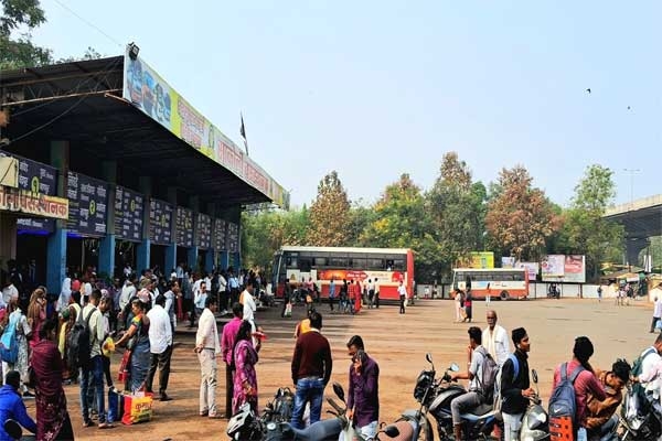 ‘स्वच्छ सुंदर बसस्थानक’ अभियानांतर्गत साकोलीची पाहणी Swach Sundar Bus ...