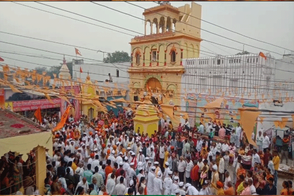 ढोलताशांचा गजर अन् टाळ Dindi ceremony - Tarun Bharat Nagpur