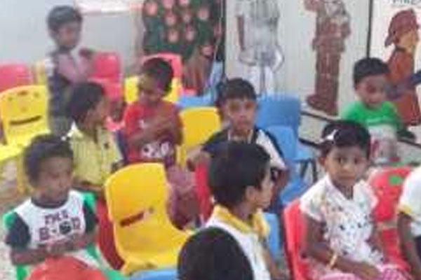 convent ZP School धुरवडीतील देणगीतून जिप शाळेत - Tarun Bharat Nagpur