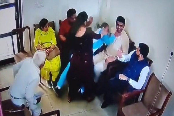 रागाच्या भरात तिने Boxer Sweety Bora's VIDEO - Tarun Bharat Nagpur