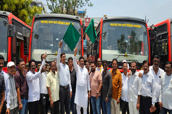 पुलगाव बसस्थानकात अद्ययावत Rajesh Bakane - Tarun Bharat Nagpur